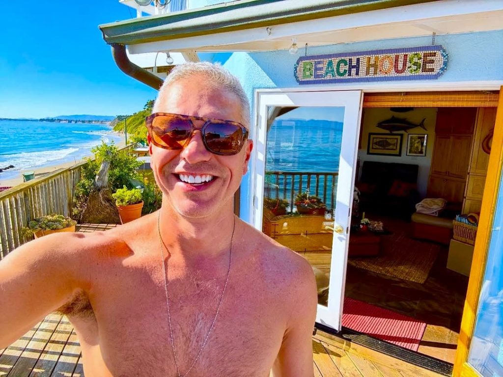 Alberti Popaj Wiki: QVC, Age, Married, Net Worth, Height